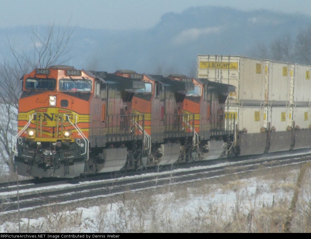 BNSF 5485 Aurora Sub.